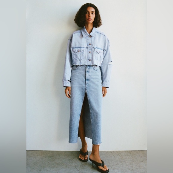 Zara | Skirts | Zara Denim Skirt | Poshmark